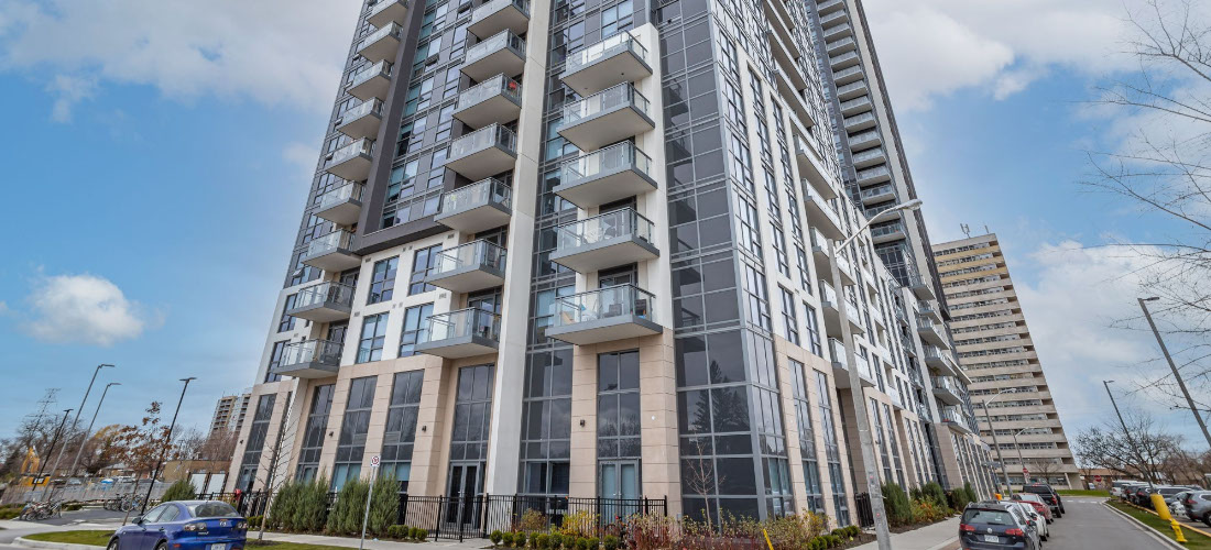 30 Meadowglen Pl ME Living Condos | Toronto Condos For Sale & Rent