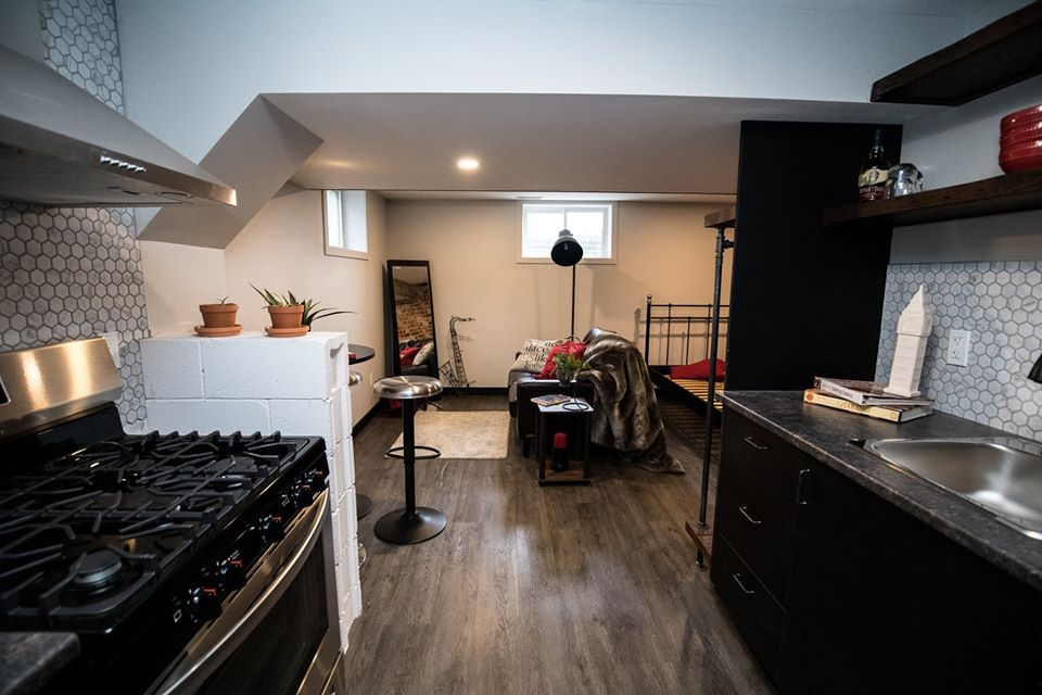 Reisha Dass | STUDIO BASEMENT APARTMENT FOR LEASE