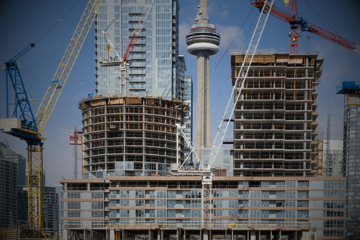 Toronto Housing Crisis: Challenges Facing Local Developers | Evusto